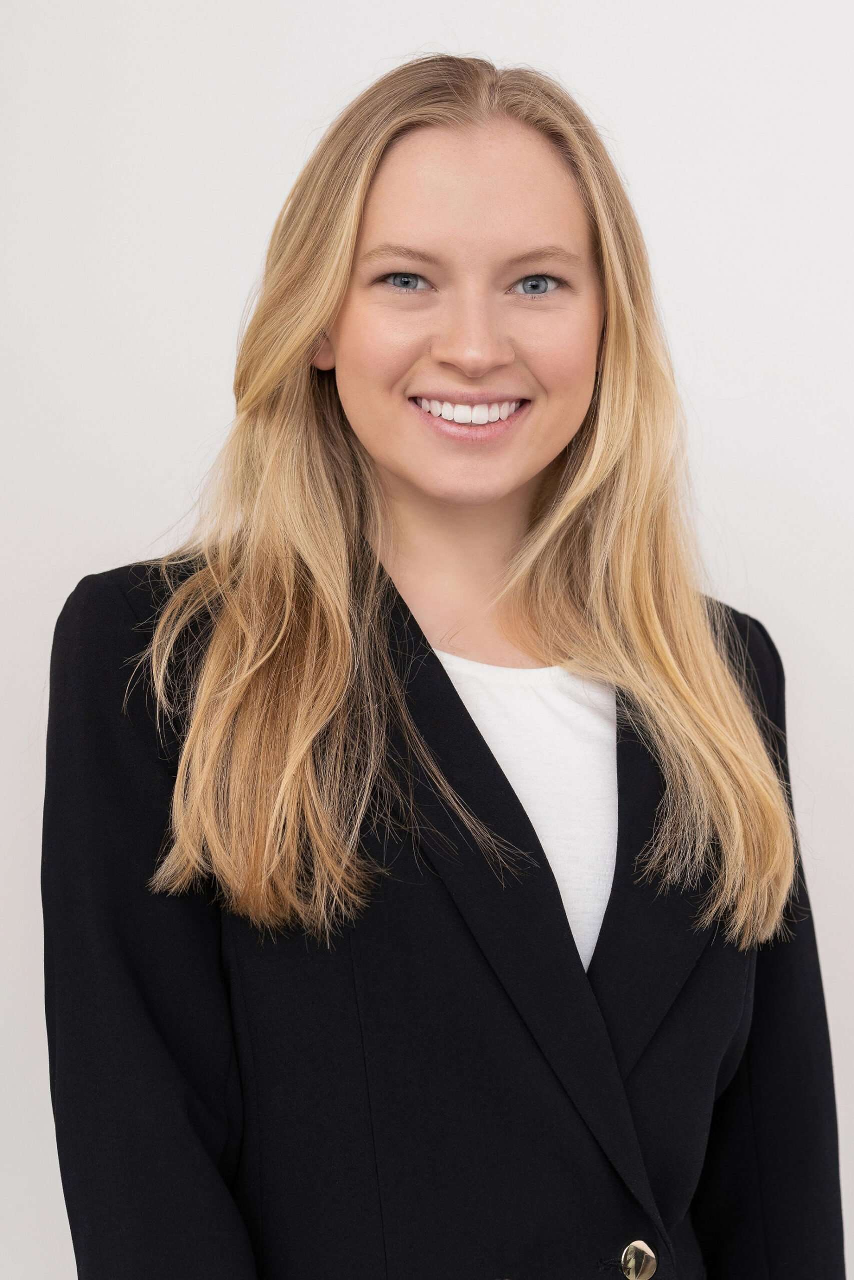 Elliott Cook - Retail Strategies